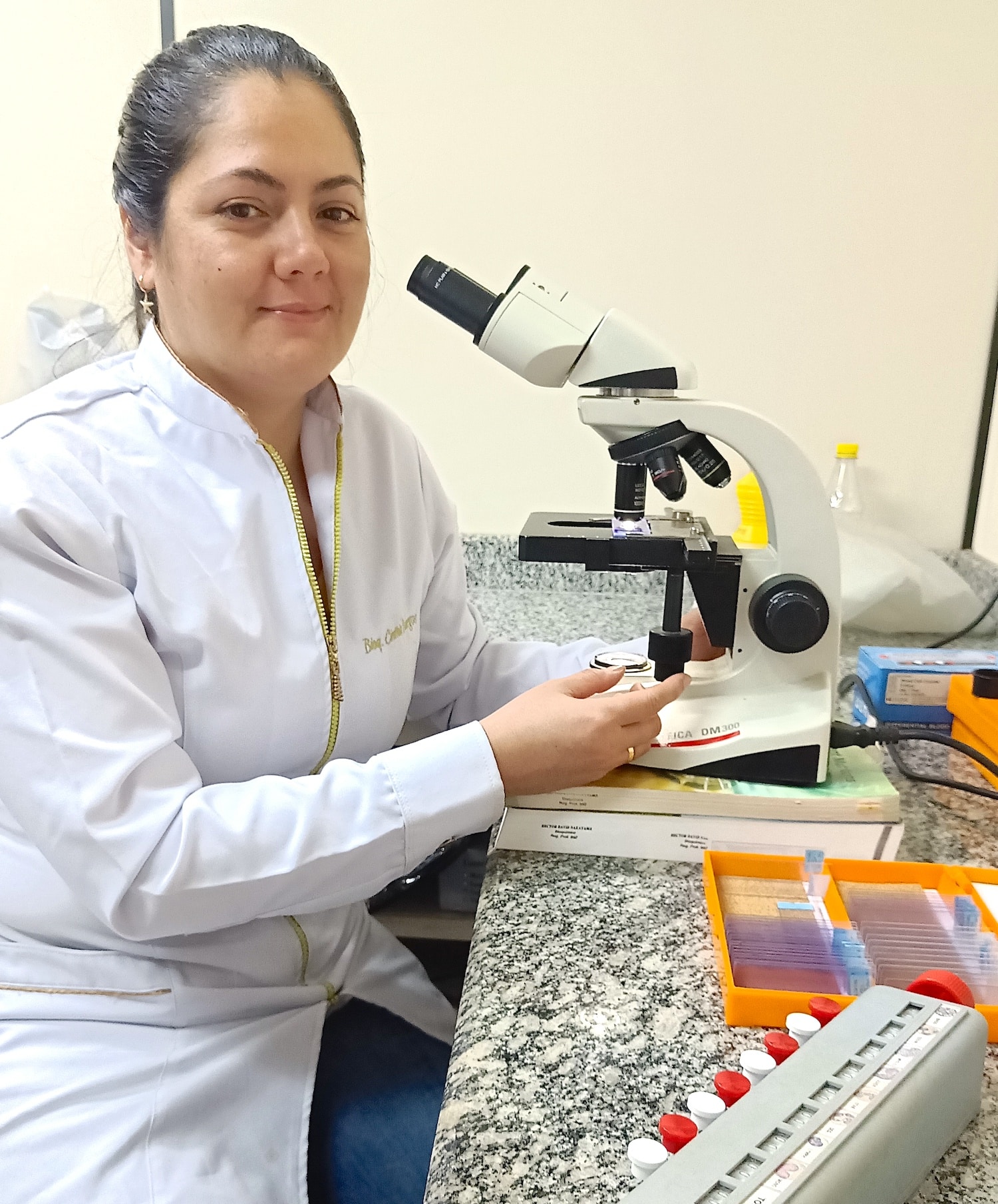 Investigadora de la UNI realiza capacitación en el CEMIT - CEMIT